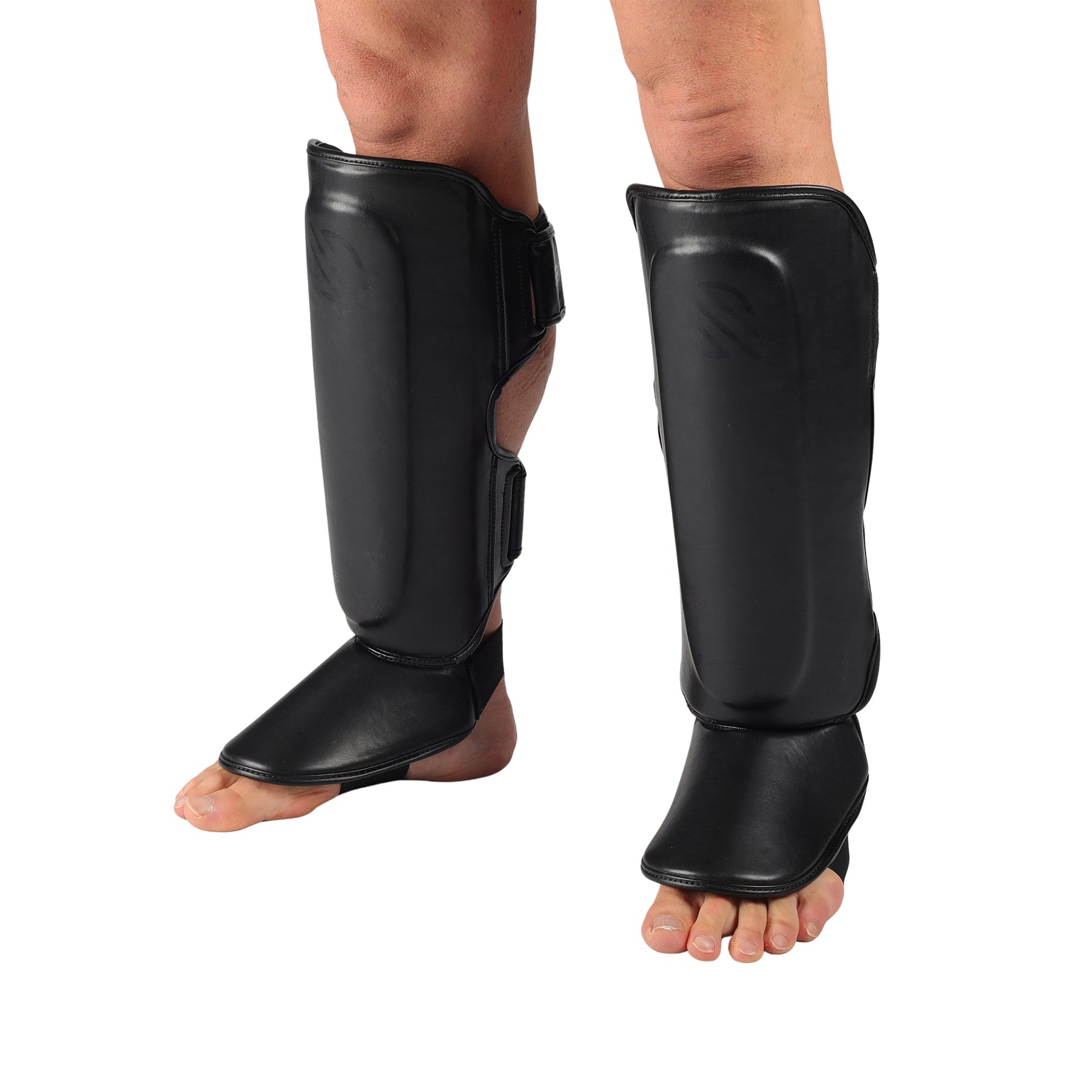Essential MMA Muay Thai & Kickboxing Shin Guards | Sanabul